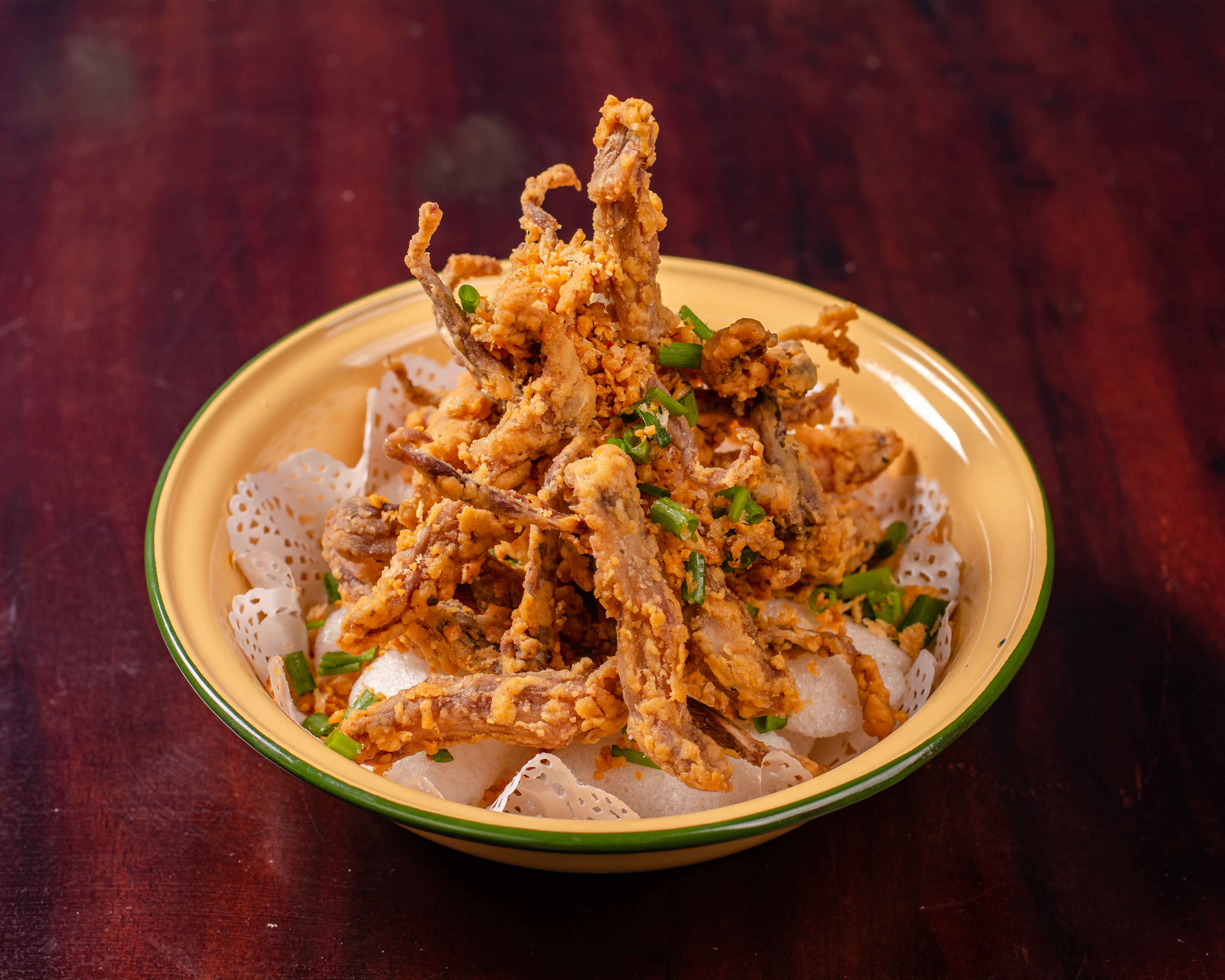 Deep Fried Duck Tongue with Garlic